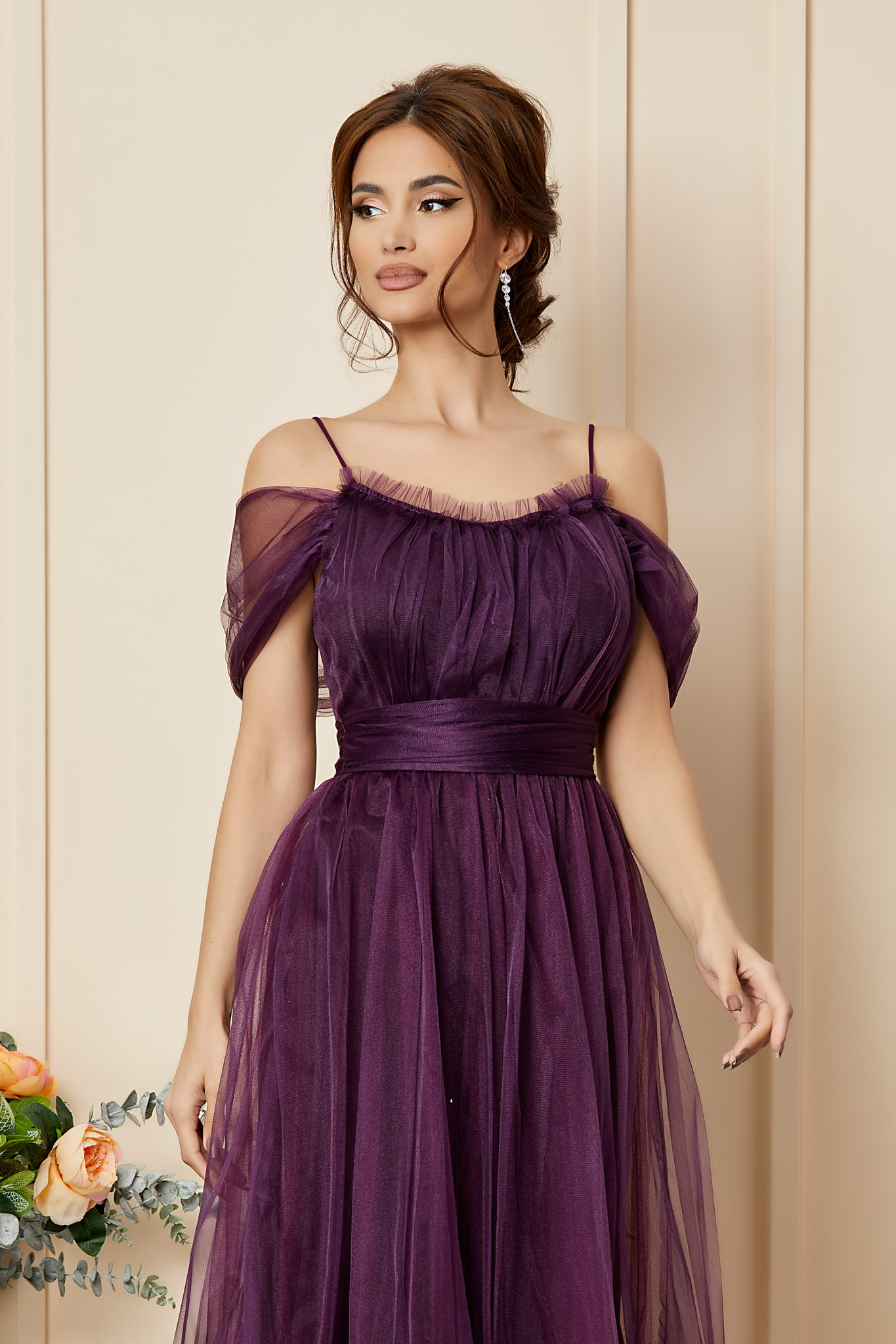 Rochie Queeny Violet 329 lei Rochie de ocazie tip baby-doll din tull