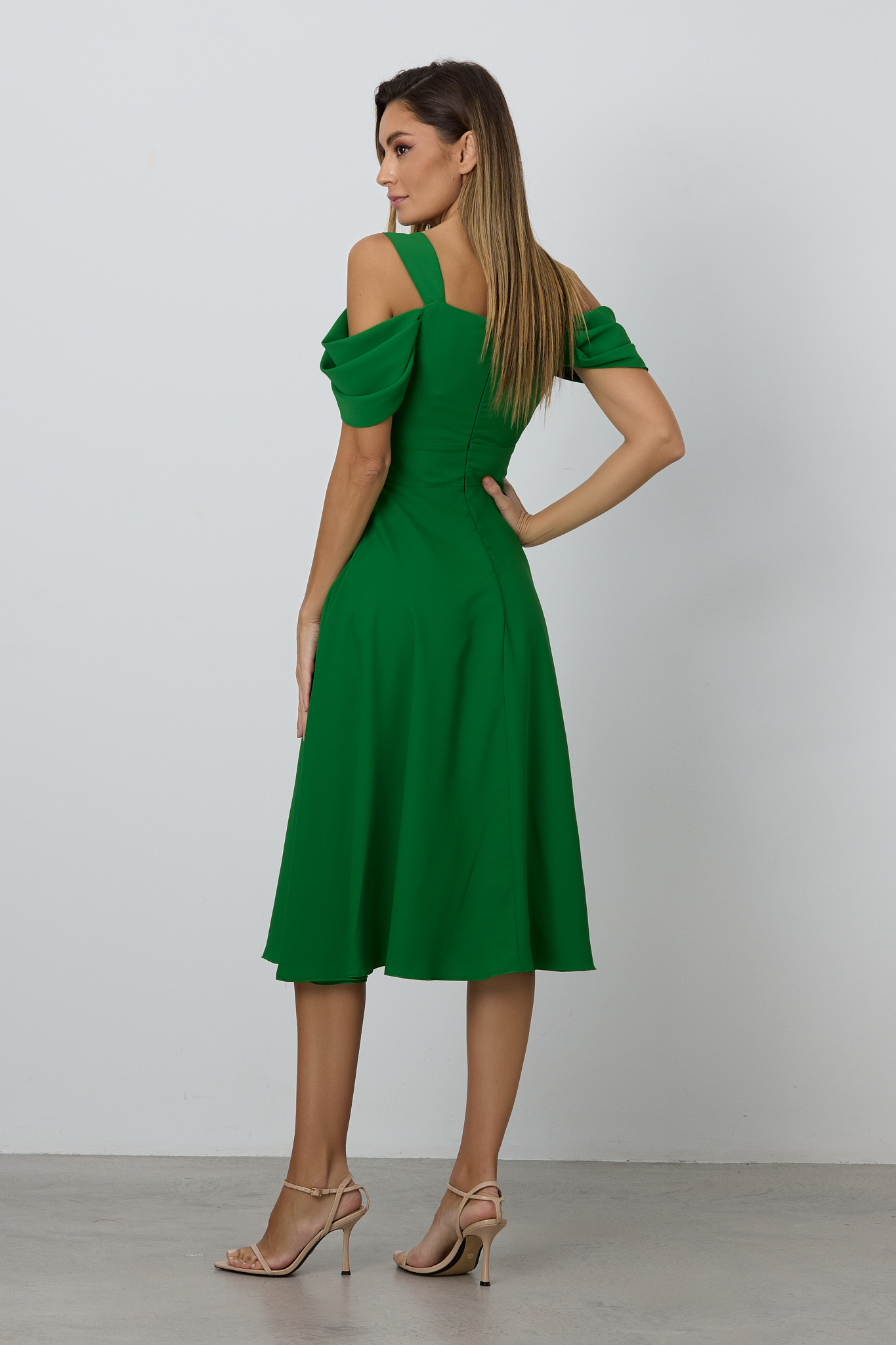 Rochie Aretha Verde 309 lei | Rochie verde midi din voal | Zonia